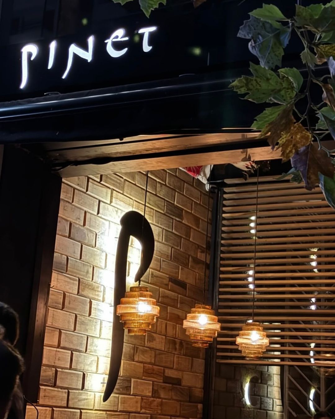 Pinet Bar